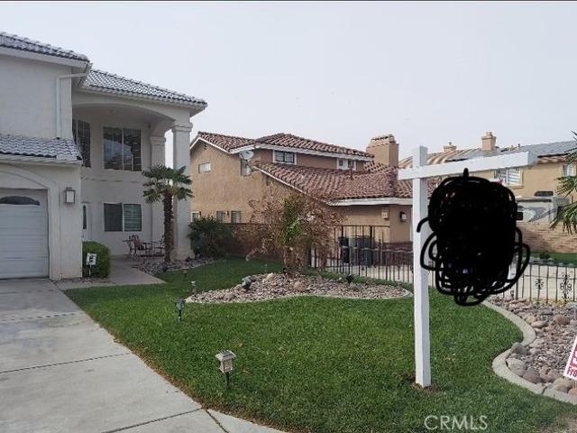 13310 Sea Gull Dr, Victorville, CA 92395
