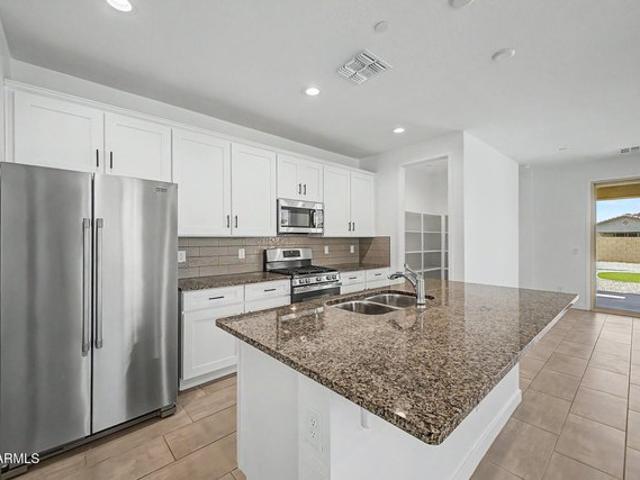 13312 W Crimson Ter, Peoria, AZ 85383