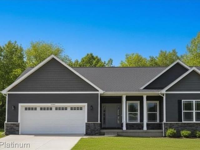 13312 Westwinds Dr, Fenton, MI 48451
