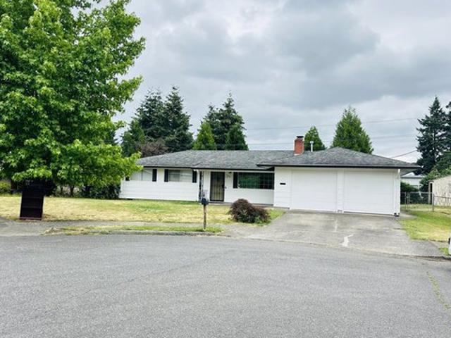 13314 SE Alder St, Portland, OR 97233