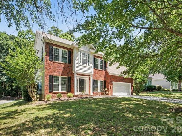 13319 Damson Dr, Huntersville, NC 28078