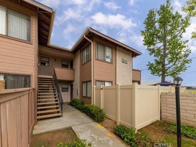 1331 Massachusetts Ave #202, Riverside, CA 92507