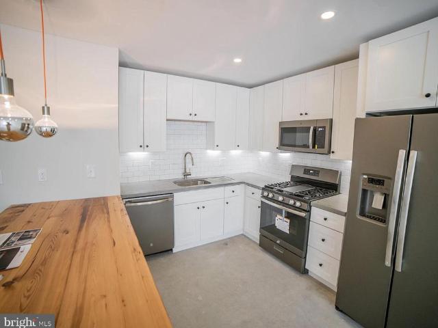 1331 N Randolph Street # UNIT 9