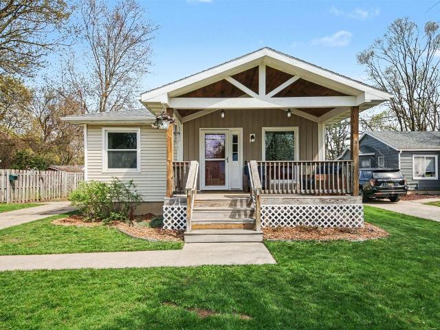 1331 Alberta Street