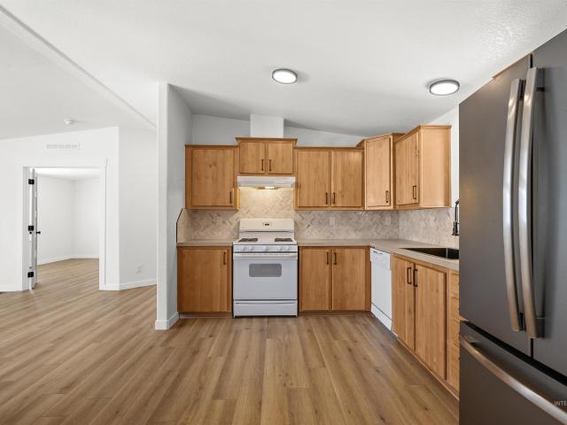 1331 Birch Ave