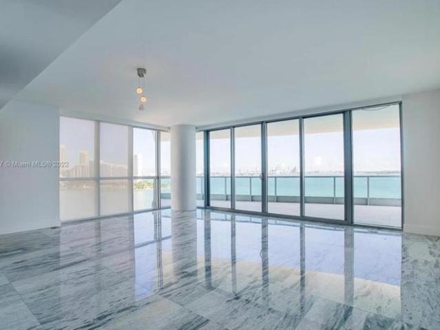 1331 Brickell Bay Dr #1201 Miami, FL 33131