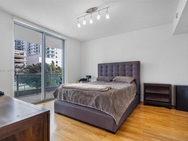 1331 Brickell Bay Dr, Unit 302, Miami, FL 33131 | MLS #A12004