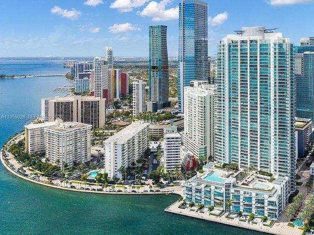 1331 Brickell Bay Dr Apt 4201, Miami, FL 33131