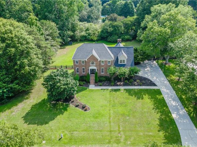 1331 Lakeshore Drive