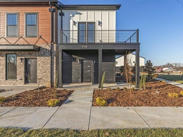1331 Rebecca Johns Dr, Murfreesboro, TN 37128