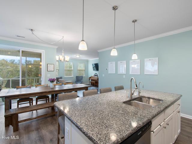 1331 Sunny Slope Circle