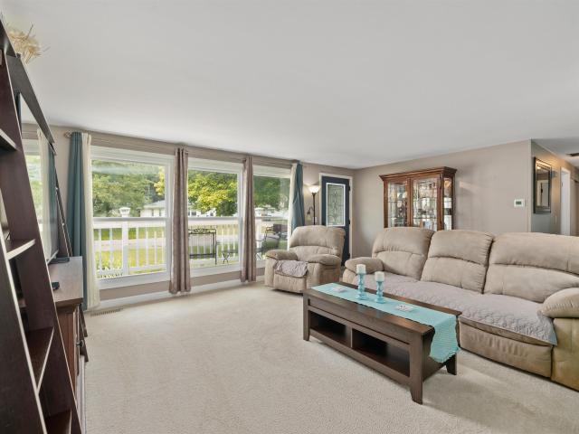 1331 Scots Lane