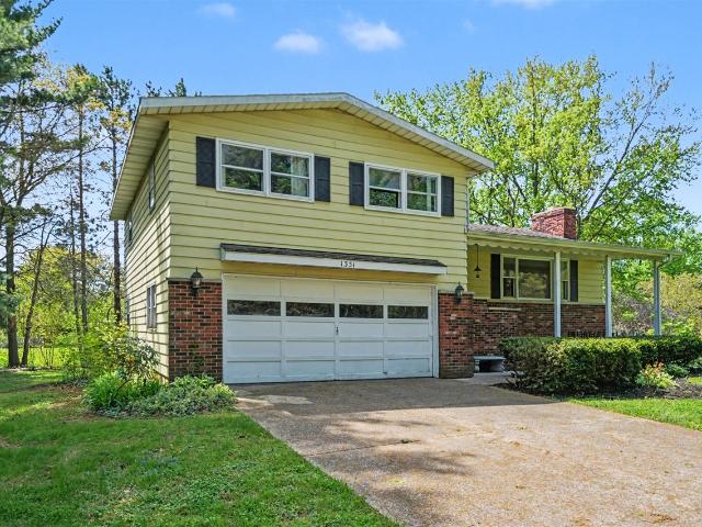 1331 Vineland Path