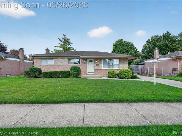 13321 Perry Circle
