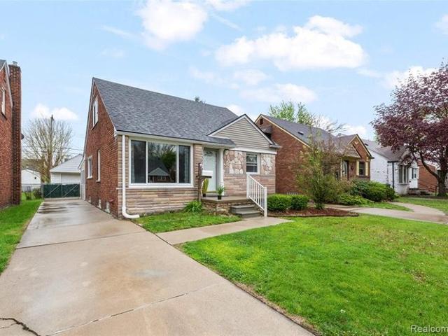 13321 Rosedale St, Southgate, MI 48195
