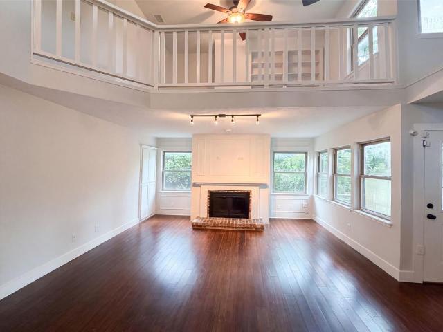 13324 Pandora Circle