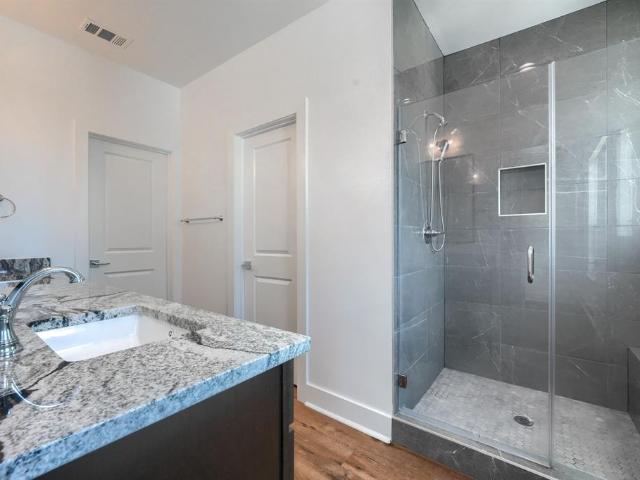 13325 Bee St, Unit 406, Farmers Branch, TX 75234 | MLS #21239