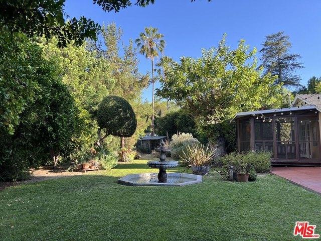 13326 Bessemer St, Los Angeles, CA 91401