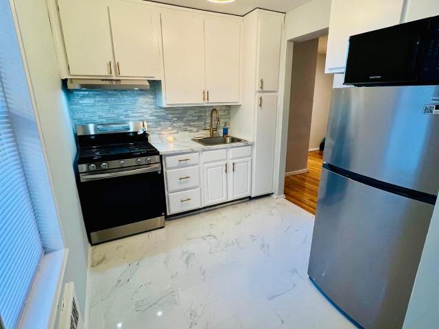 1332 Metropolitan Avenue 4K