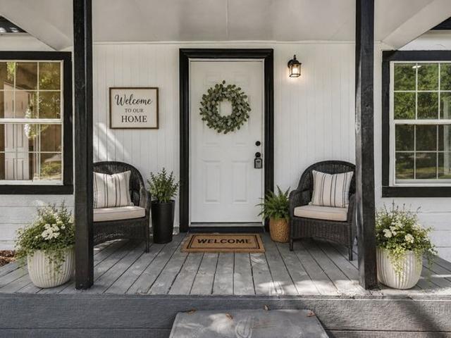 1332 Montgomery St, La Marque, TX 77568