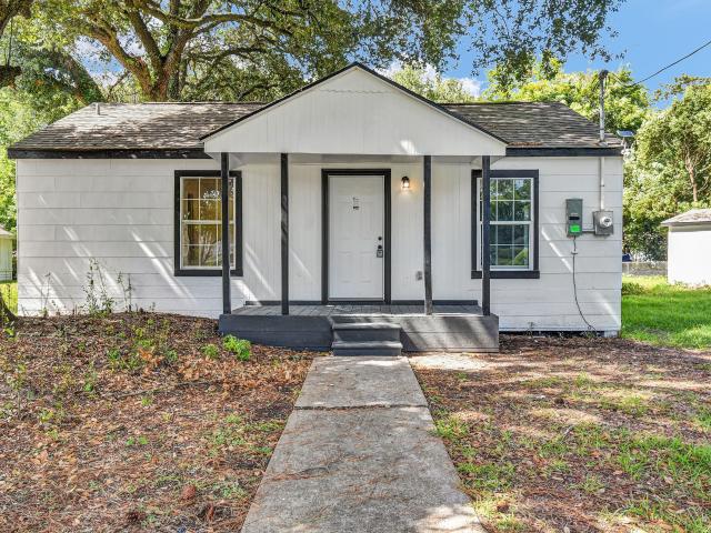 1332 Montgomery Street