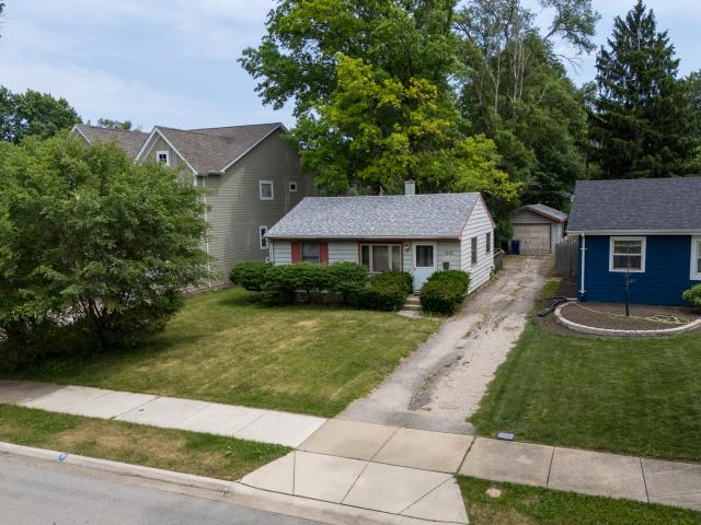 1332 N Main Street