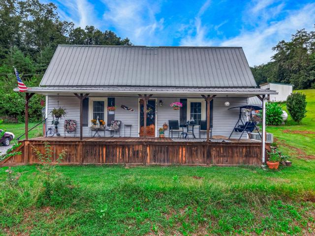 1332 Baysinger Rd
