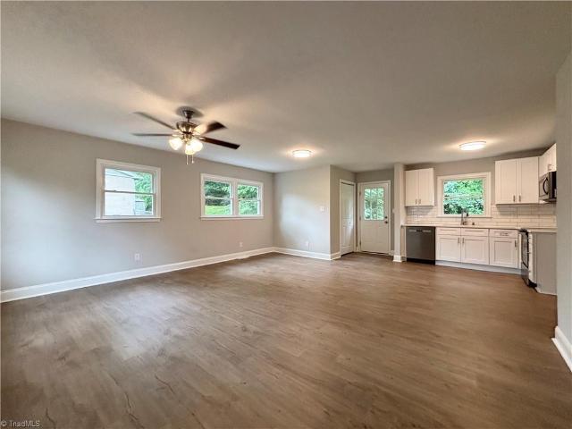 1332 Calvert Drive