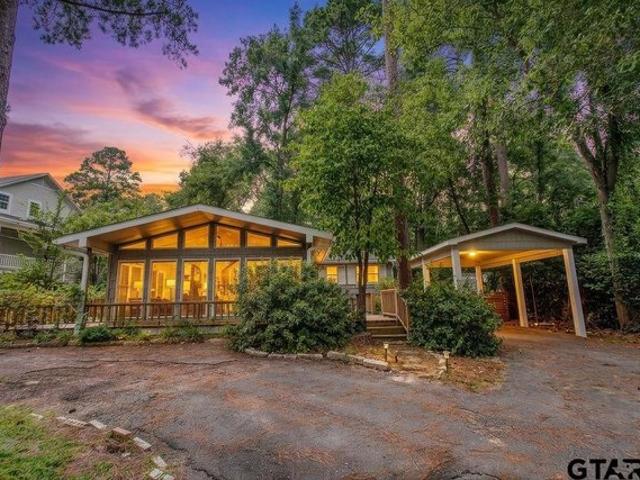 1332 Hideaway Ln W, Hideaway, TX 75771