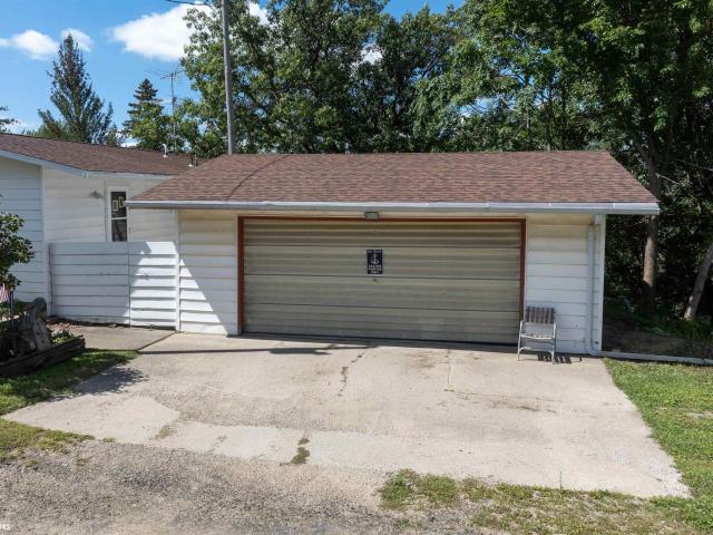 1332 Holiday Lane