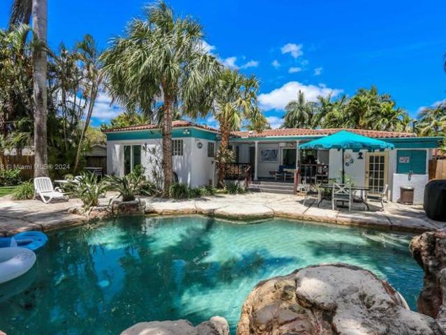 1332 Jefferson St, Hollywood, FL 33019