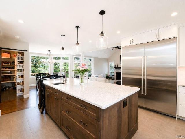 1332 Lark Court