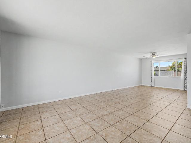 1332 W 7TH Street