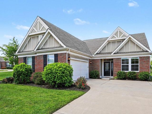 1332 Woodlawn Court