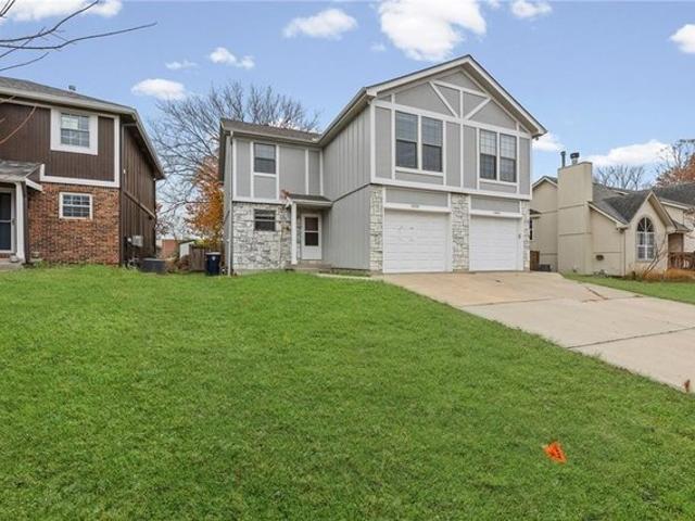 13333 Walnut St, Kansas City, MO 64145