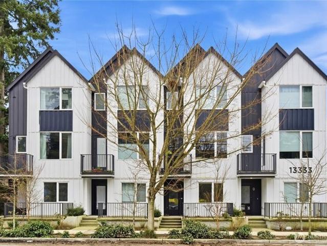 13333 Greenwood Ave N Unit A, Seattle, WA 98133