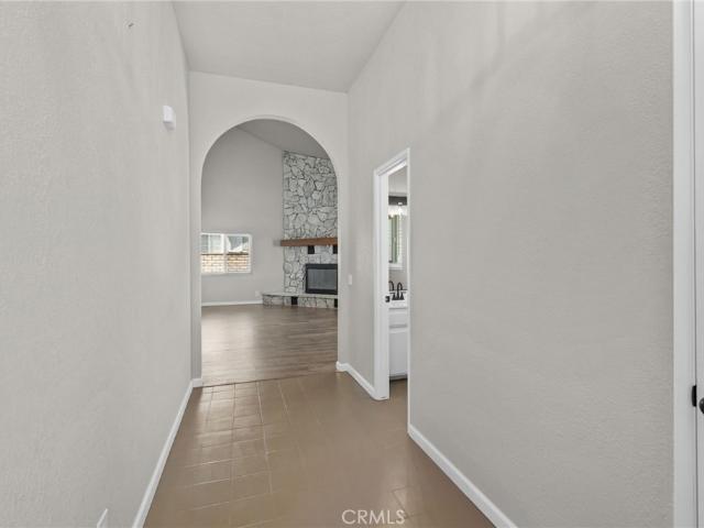 13330 Tamarisk