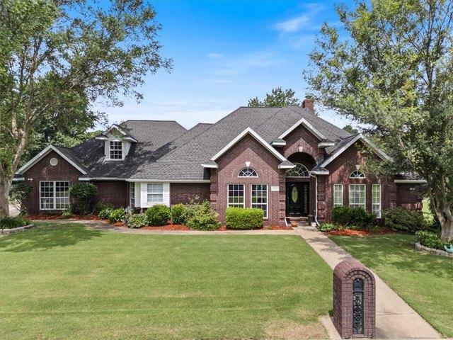 13331 Fairway Ct, Siloam Springs, AR 72761