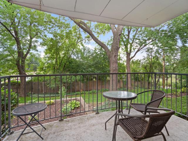 13335 Watertown Plank Rd, Unit 115