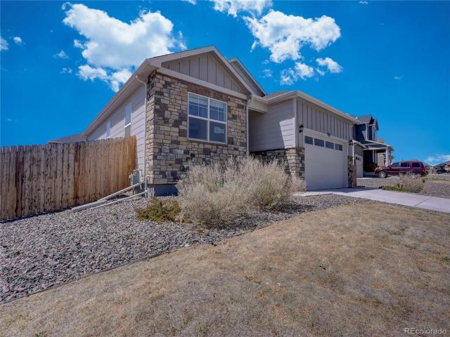 13335 Xanthia Street
