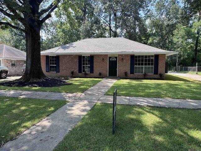 13338 E Shamrock Ave, Baton Rouge, LA 70814
