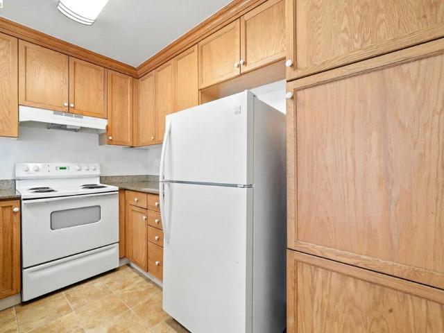 1333 N Camino Alto