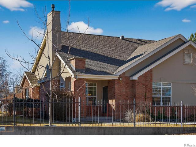 1333 Charles Drive # 20