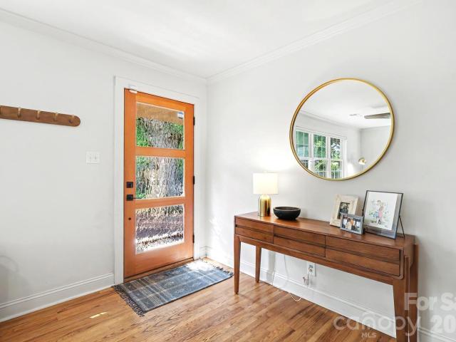 1333 Cortland Road E