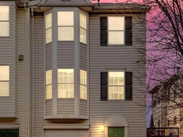 1333 Hampshire Dr Unit E, Frederick, MD 21702