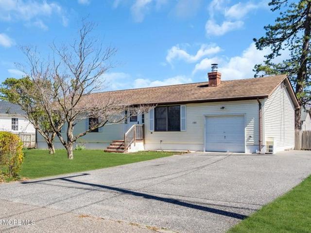 1333 Longboat Ave, Beachwood, NJ 08722
