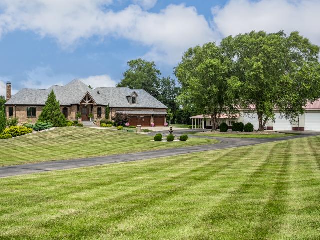 1333 S County Road 60 E
