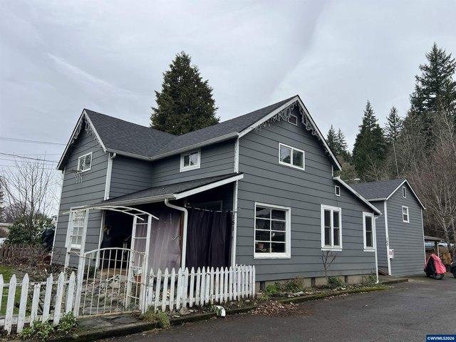 133 155 NW Alder St, Mill City, OR 97360