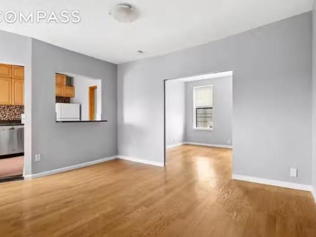 133 17th Street, 4 R, Brooklyn, NY 11215