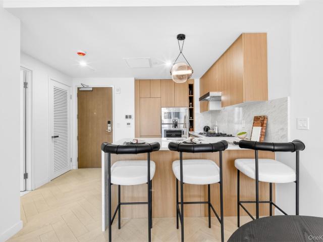 133 2 th Avenue, Unit 10K | Compass